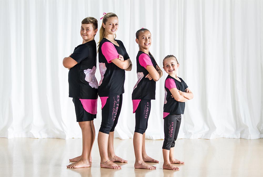EN POINTE DANCE STUDIO MID YEAR SHOWCASE - Coromandel's CFM